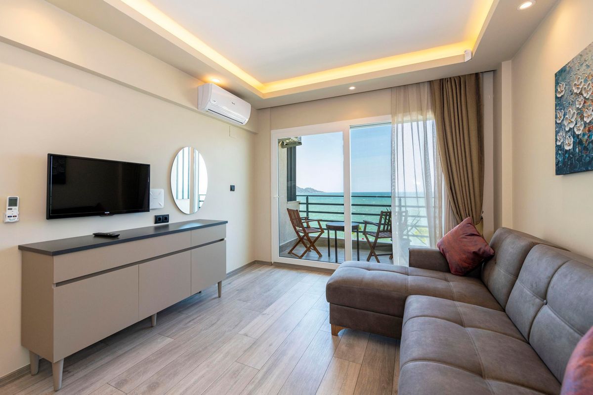 Sea Breeze - Sea View Apartment-Suite